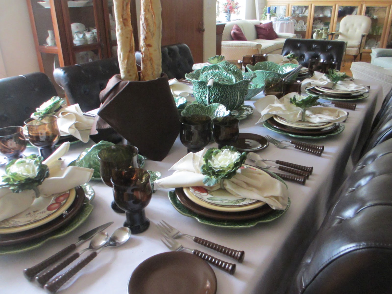 The Welcomed Guest: Fiesta(ware) and Bordallo Cabbage Table