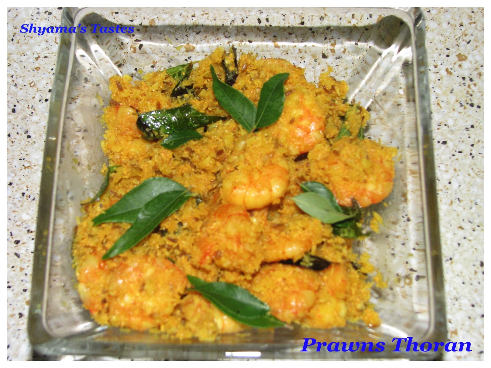 Shyama's Tastes: Prawns Thoran/Chemmeen Thoran
