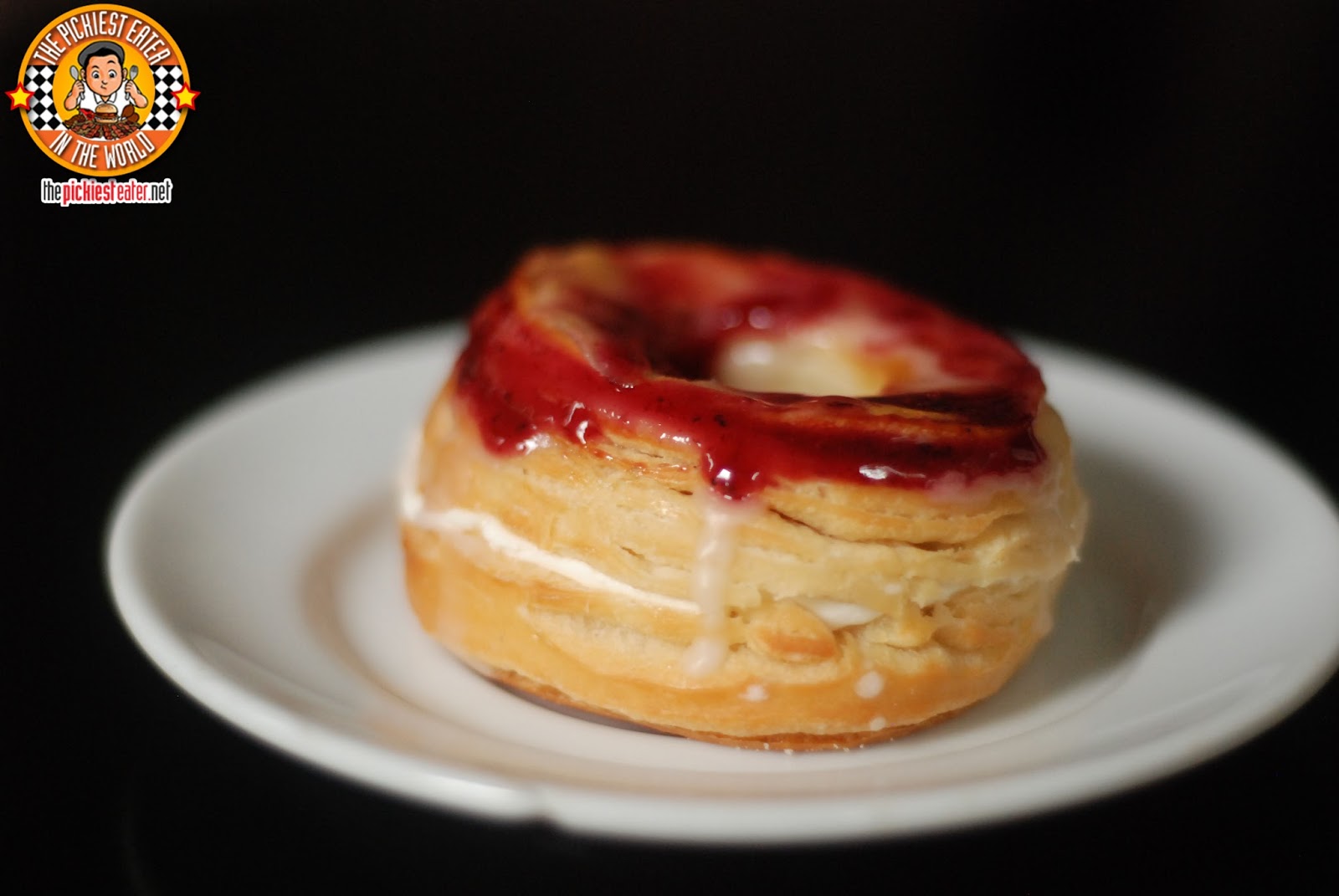 THE PICKIEST EATER IN THE WORLD: LE COUER DE FRANCE CROUGHNUTS! - RINAZ