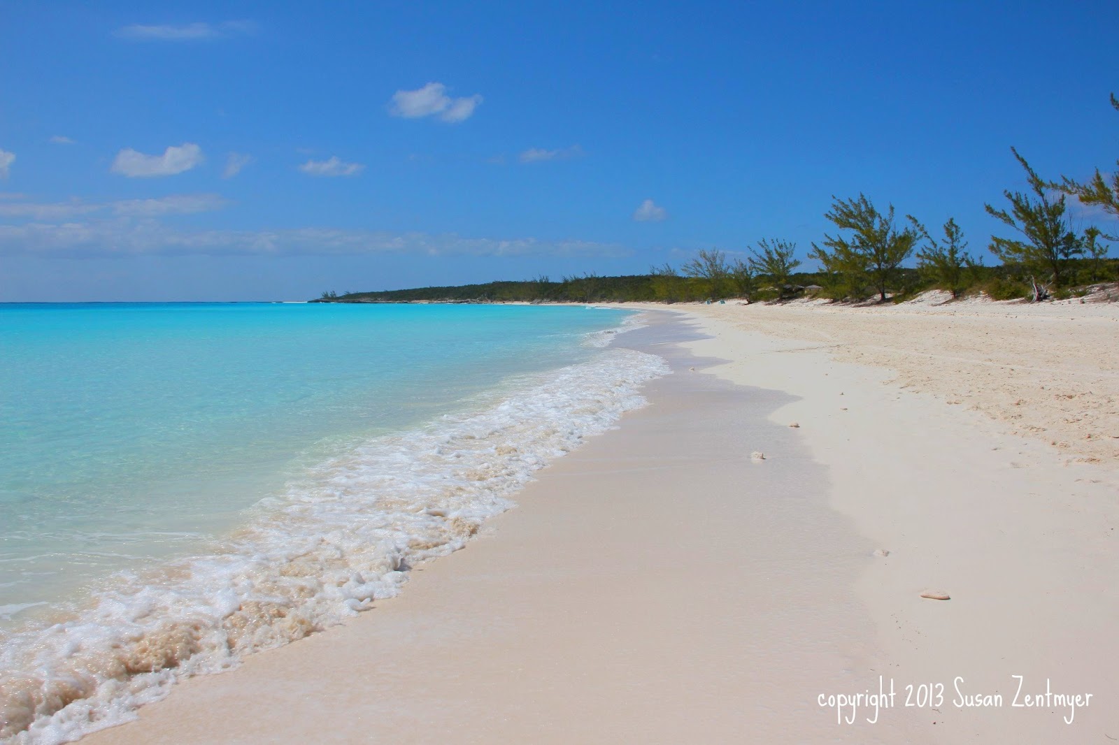 San Diego Daily Photo: Beautiful Bahamian Beach