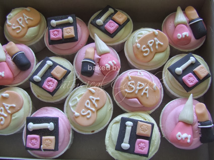 WHIMSICAL SPA PARTY CUPCAKES