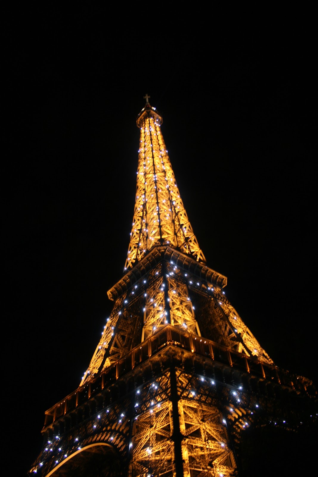 Heinrichs in Belgium: City of Lights - Paris, France (Nov 2012)