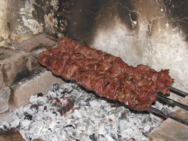 O meu cantinho e teu: Coisas típicas (Espetada Madeirense)