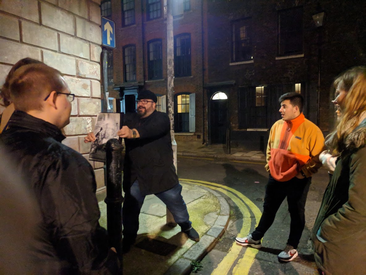 The Writing Greyhound: Walking in the Footsteps of a Serial Killer: The ...