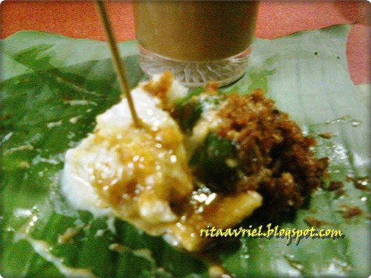 OMAH N A S T A R I: KULINER TRADISIONAL PEKALONGAN : GEMBLONG ...