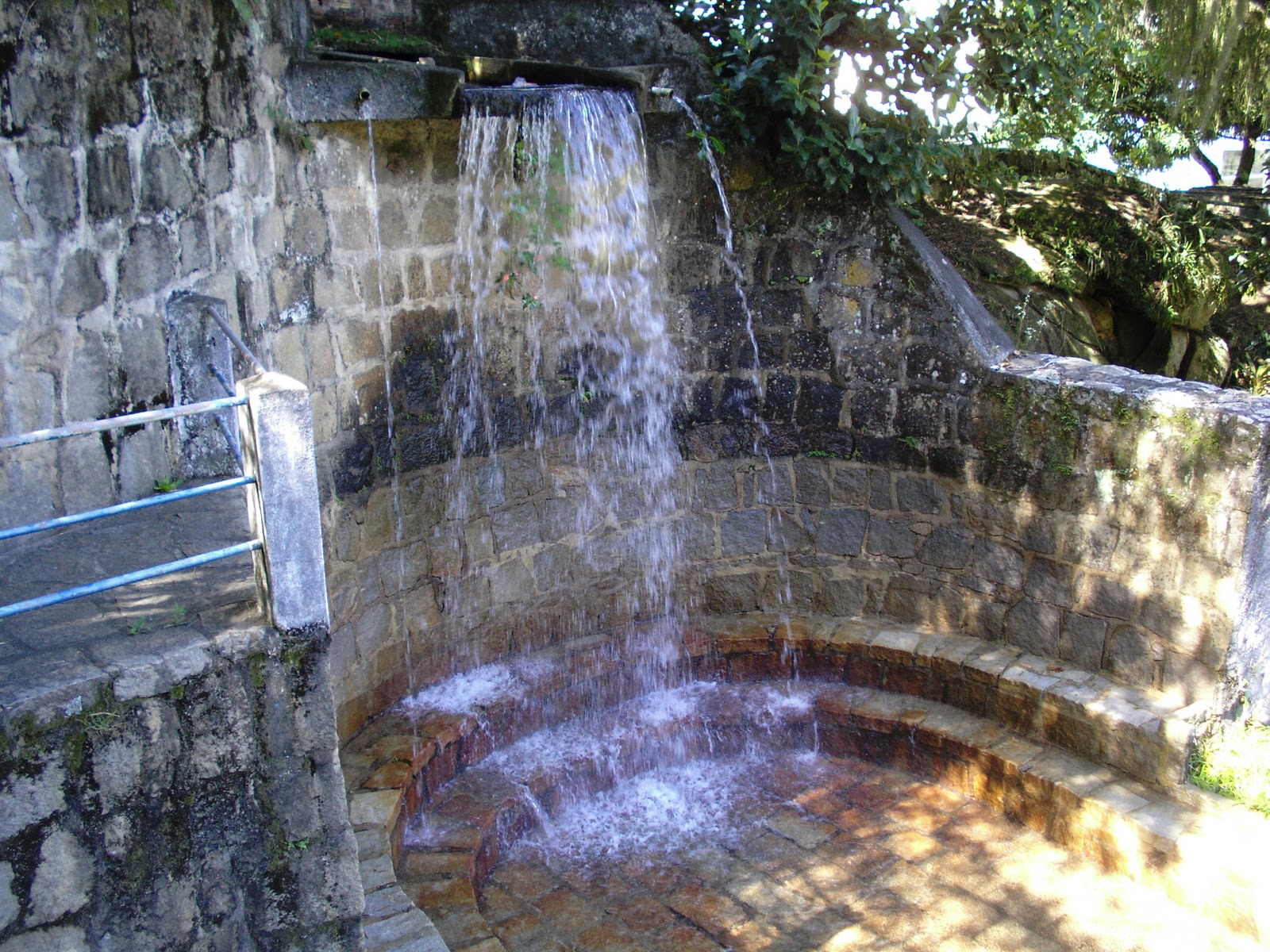 Trilhas e Pedais : Caminho do Quitite (cachoeiras perdidas de Jacarepaguá)