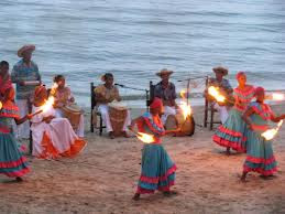 Característica de los Hechos Folklóricos: El folklore cuenta con hechos ...