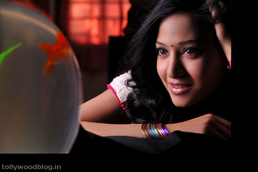 Preetika Rao Photo Gallery – iamtelugu