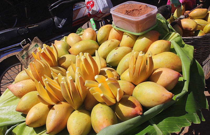 From my kitchen....: Mango salsa