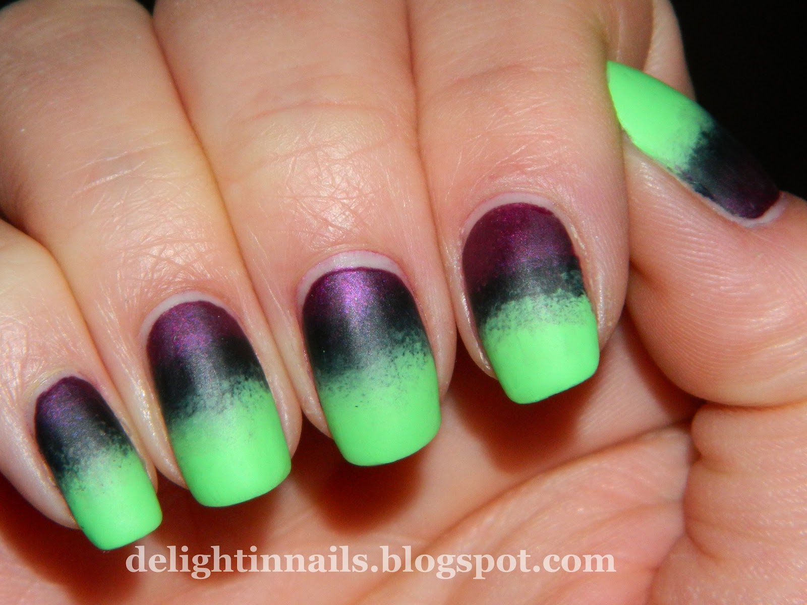 Delight In Nails: Nail-Aween Nail Art Challenge - Matte Dotticure