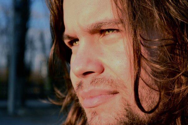 Românii au Prezent: Radu Almășan și BOSQUITO reloaded!