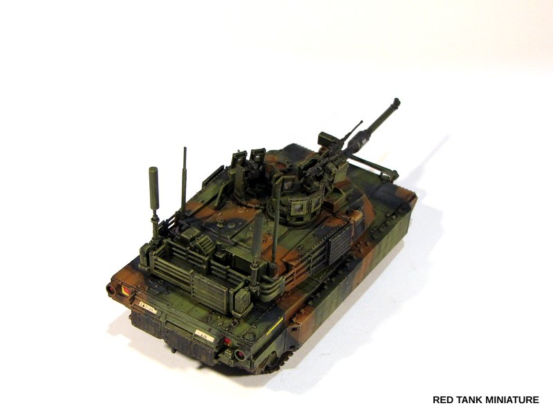 Gulumik Military Models: M1A2 ABRAMS SEP TUSK I & M151 CROWS II 1/72