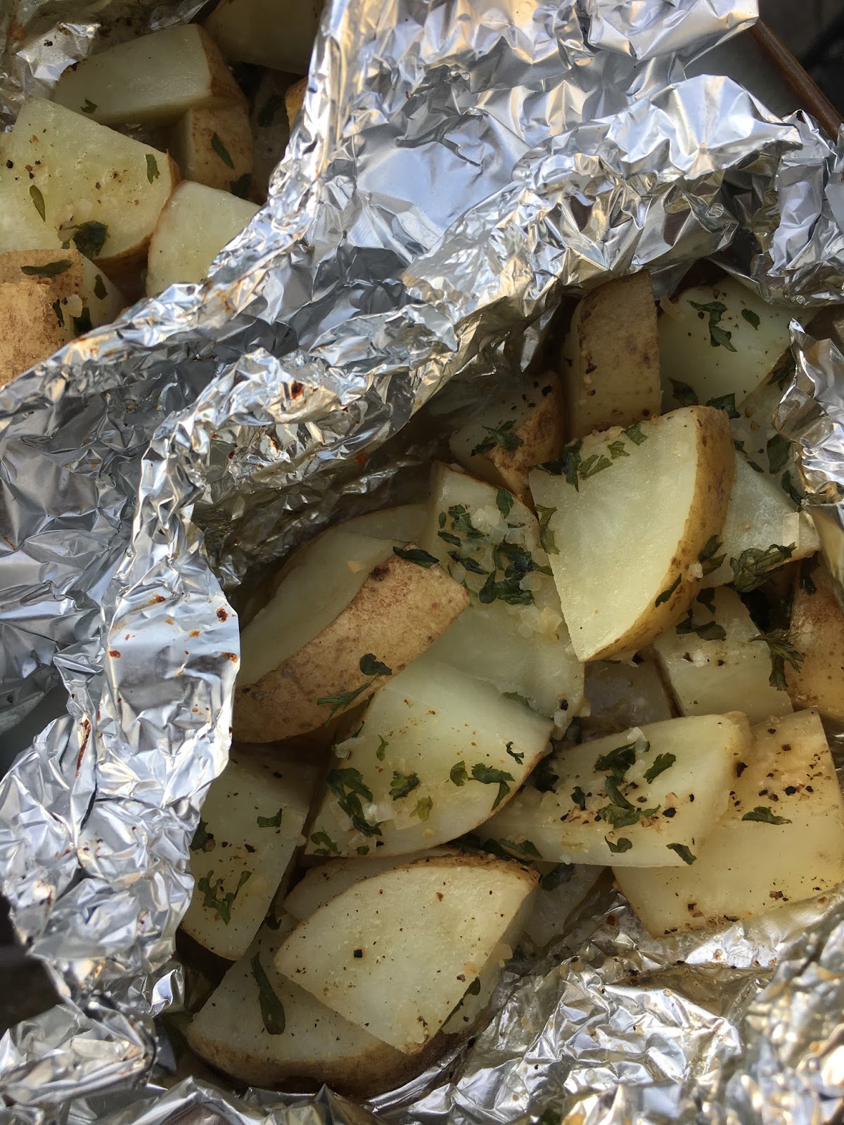 Stephanie Cooks: Grilled Potato Packets