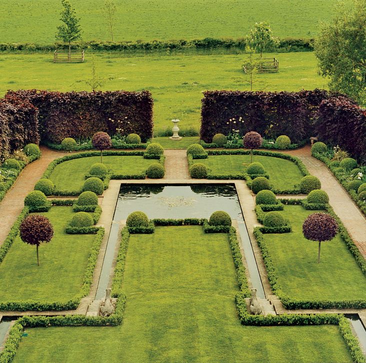 the garden: Symmetry
