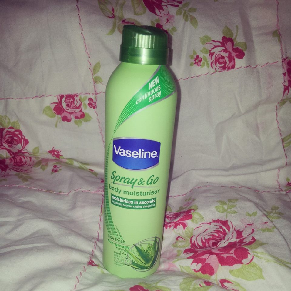 Beauty Tiger: Vaseline Spray & Go Body Moisturiser (Aloe Fresh) REVIEW