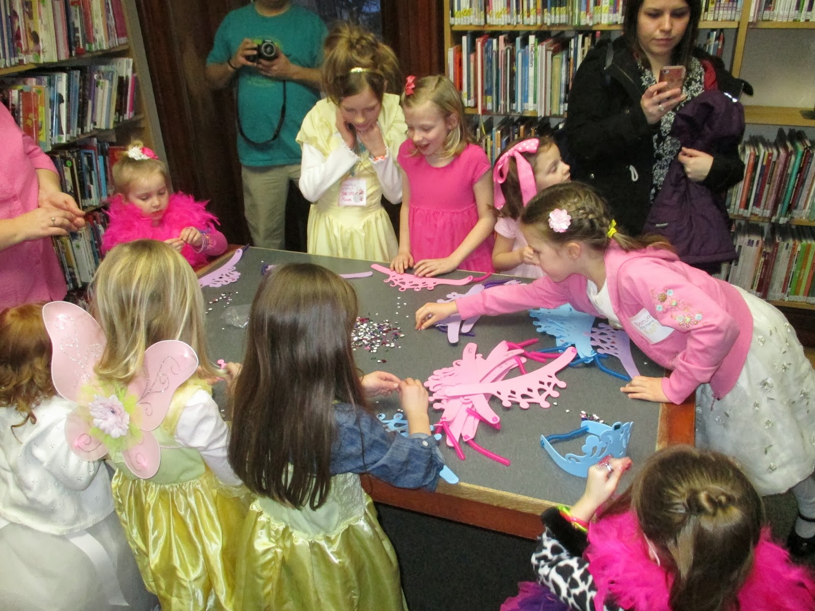 Pixelbeard the Librarian: Ooh La La! It's a Fancy Nancy story time soiree!