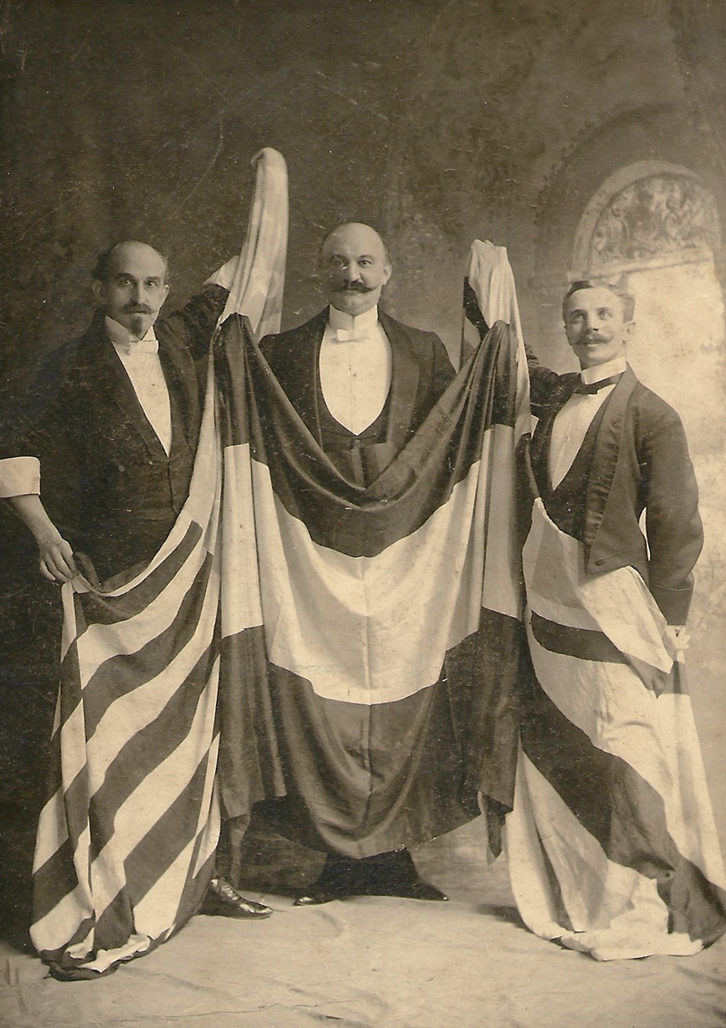 Propelled Pasteboards: Frederick Eugene Powell: Dean of American Magicians