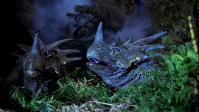 BLACK HOLE REVIEWS: Roger Dicken - special effects from THUNDERBIRDS to ...