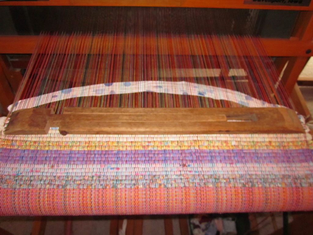 RVing: The USA is our BIG Backyard: What is going on in my Loom Room today