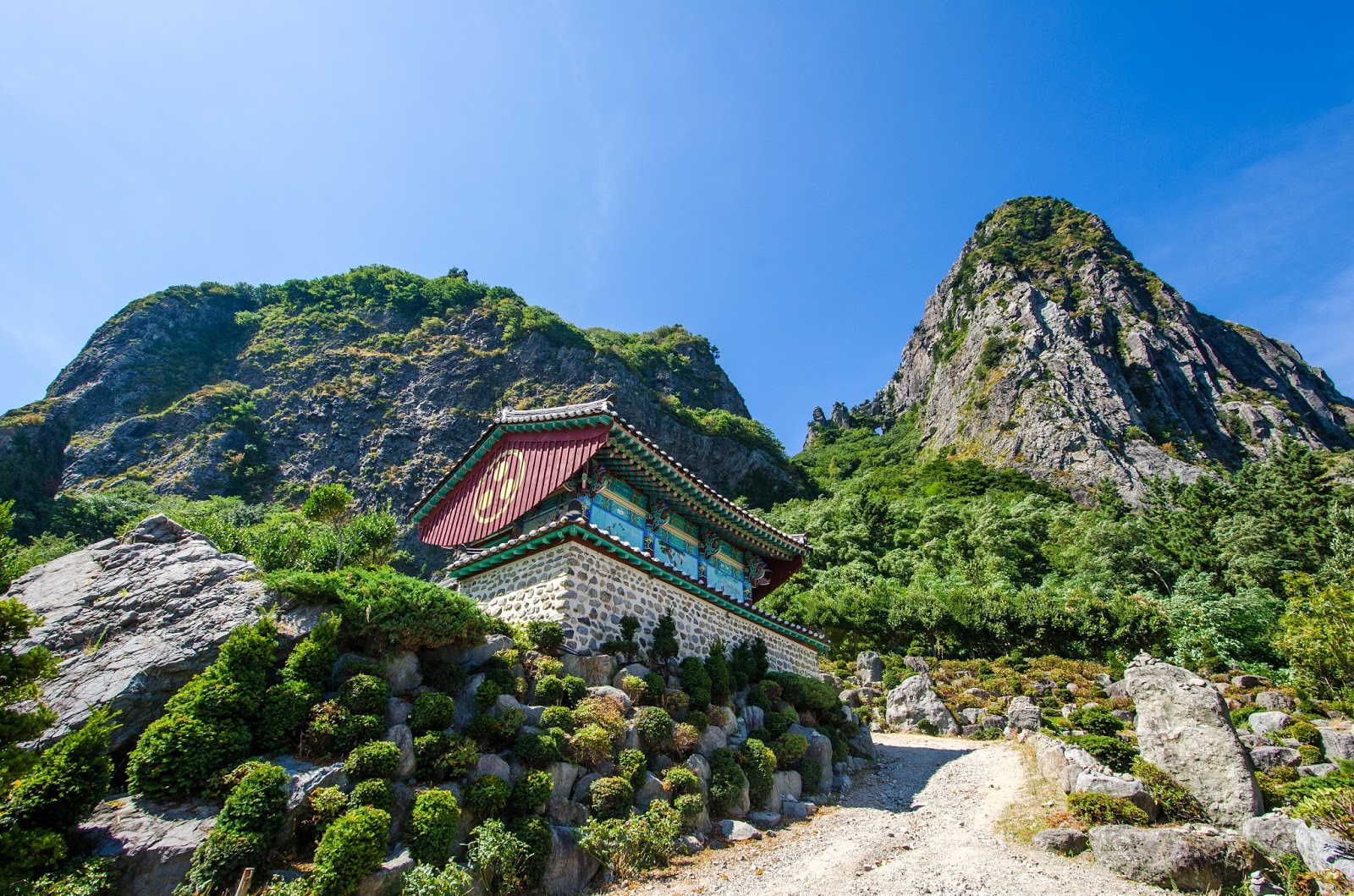 Seongbulsa Temple in Ulleung-Do | 10 Pictures in Pohang