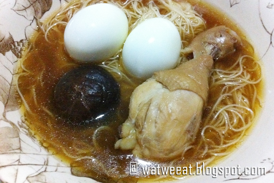 Wat We Eat: Chicken Mee Sua