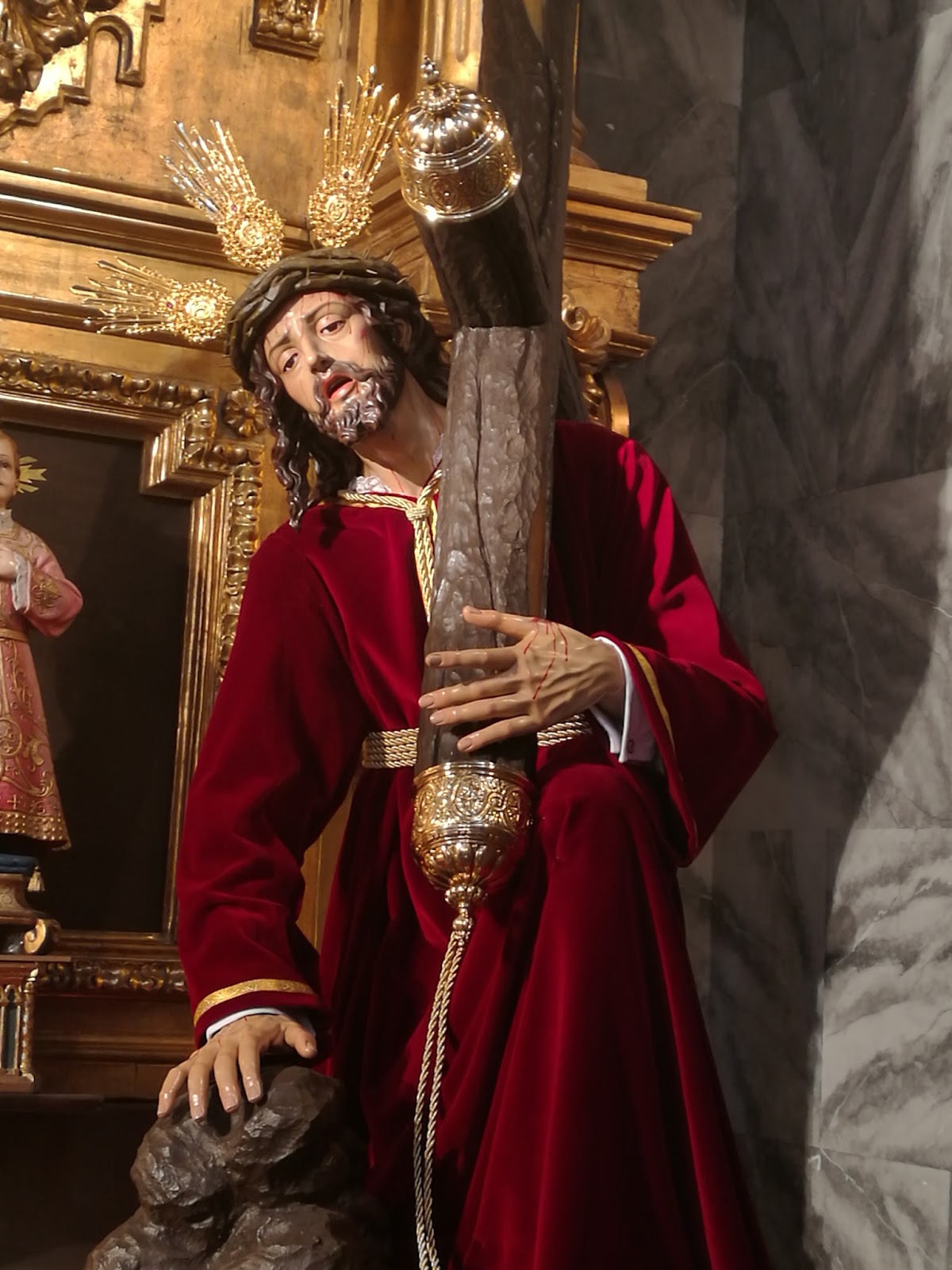 Pasos y Palios: TOMAR LA CRUZ Y SEGUIRLE