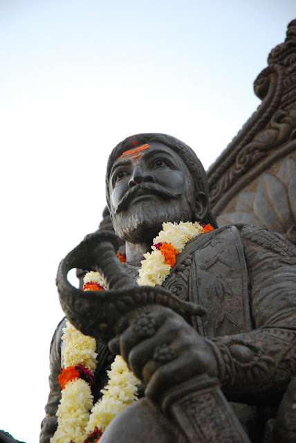 TMI: Trek to Raigad Fort on 10th -11th October '15. (Starting on 9th ...