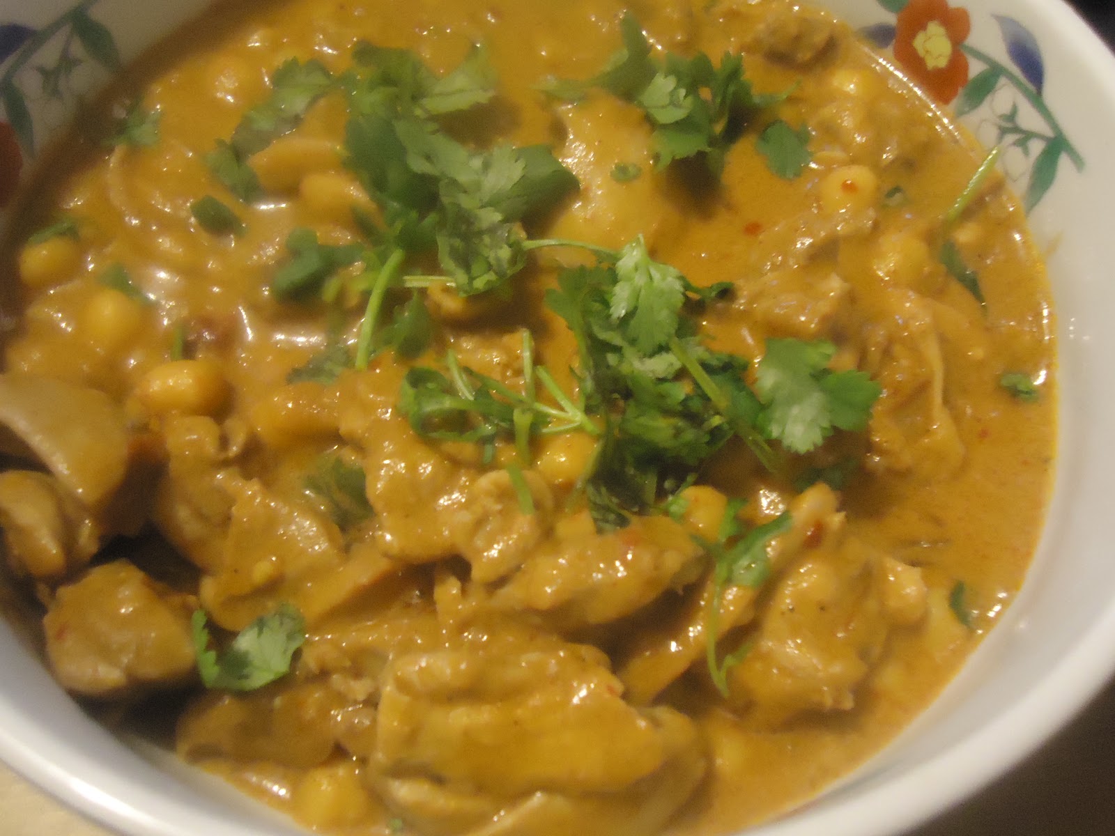 morEwish Cuisine by Mahwish: Chicken Chana Handi (Chicken with chick ...