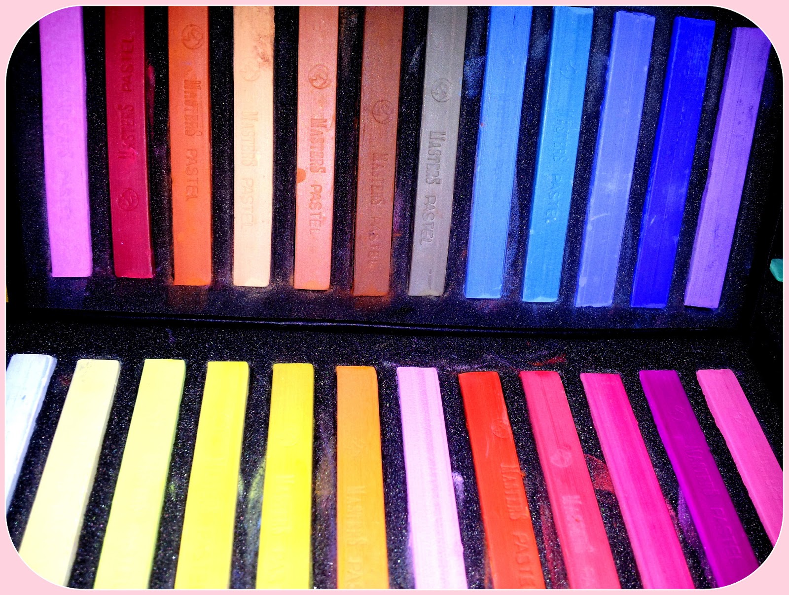 Sarah Rafika 's Online shop : DIY COLOR HAIR CHALK ! INSTOCK!