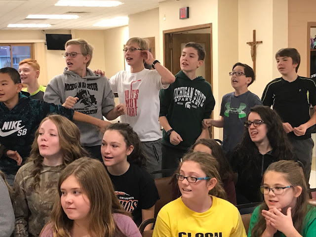 Holy Name Middle School: Catholic Faith Class