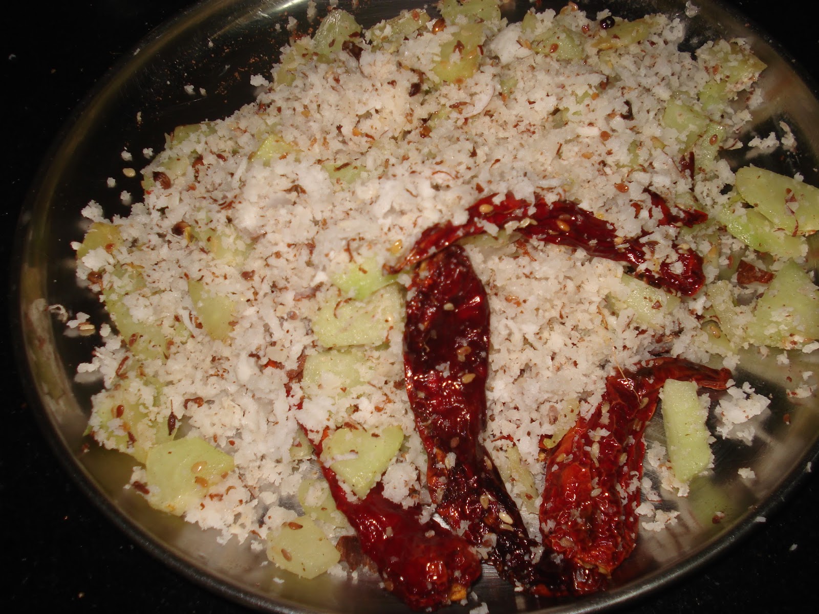 ಅಡಿಗೆ - Adige: Seeme Badane Chutney (Chayote Squash Chutney)