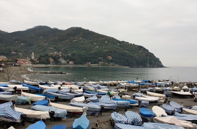 Lace up and Walk : A-Z Guidebook - Levanto, Italy on the Ligurian Sea