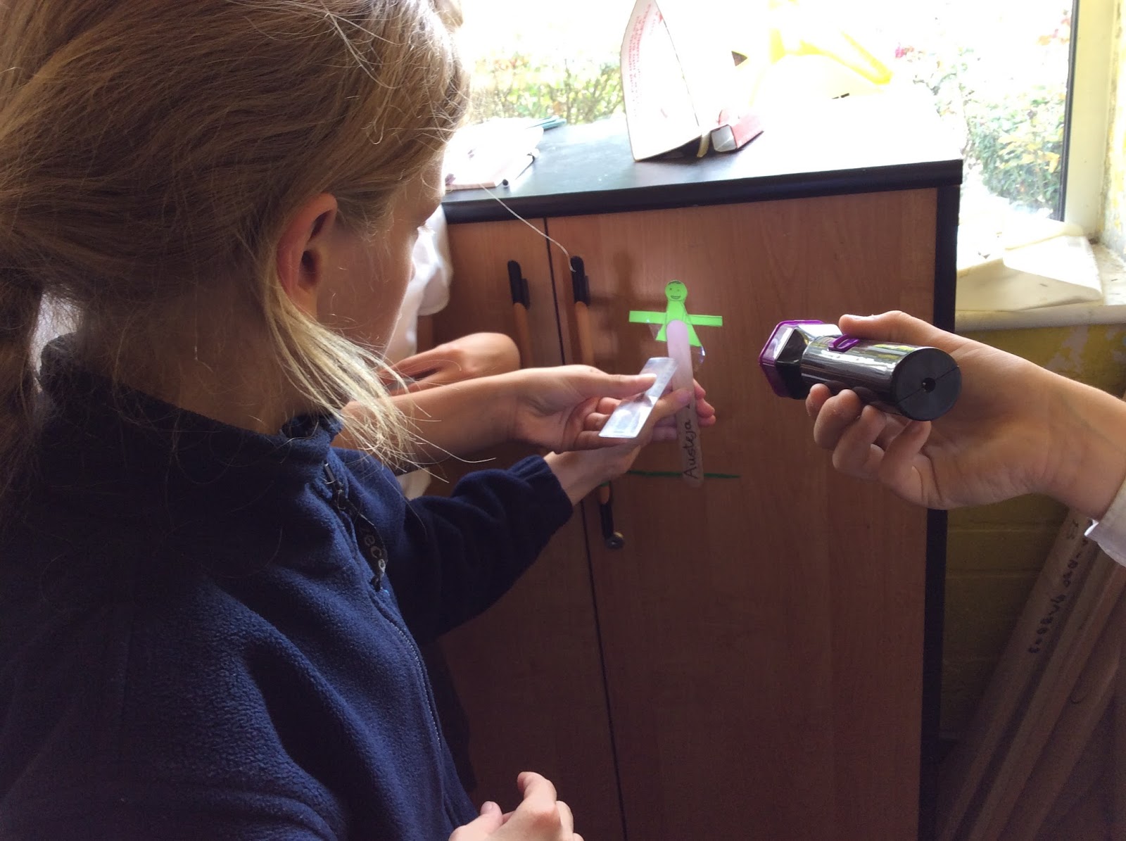 Year 6 - Investigating Shadows :: Hilldene Primary School News