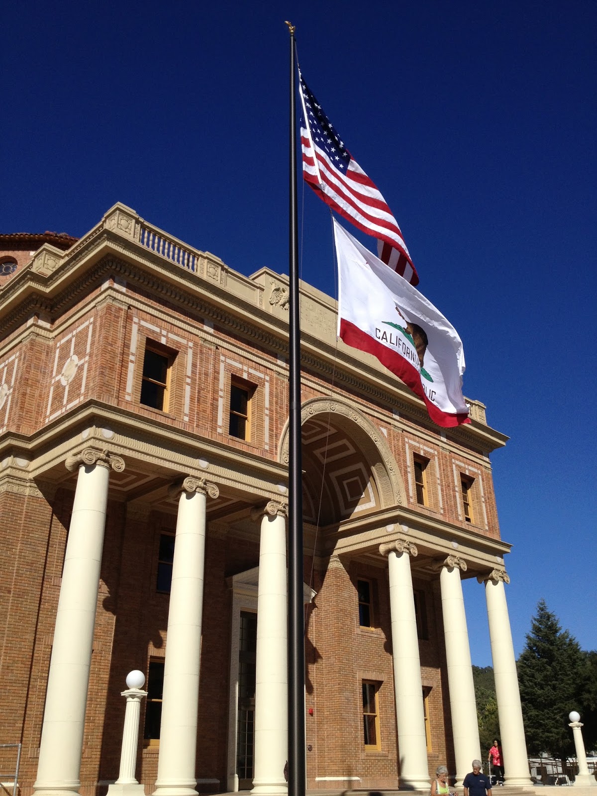 Atascadero Rotunda Open Again
