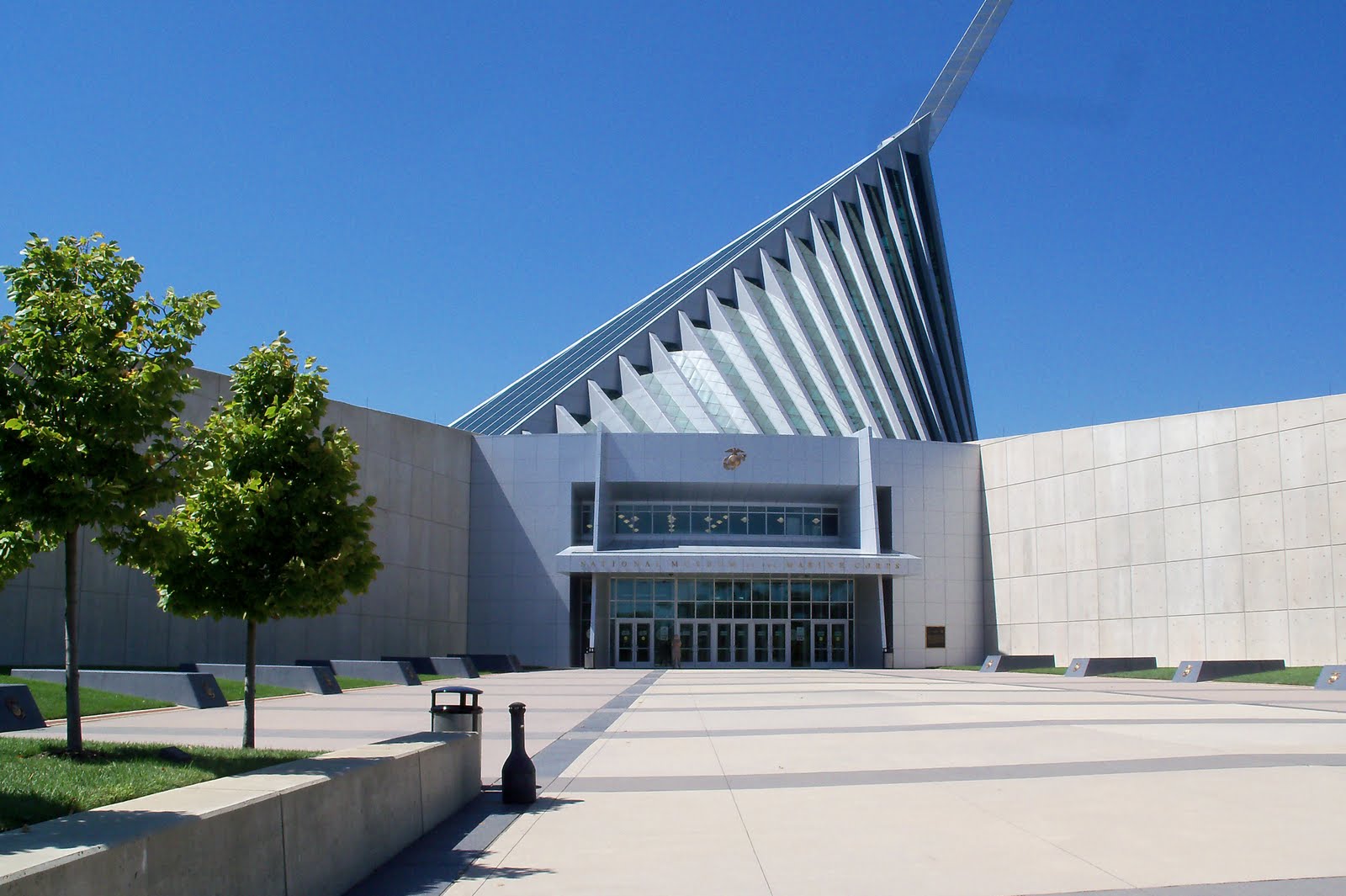 South Carolina 2011: A VISIT TO QUANTICO, THE NATIONAL MUSEUM OF THE ...