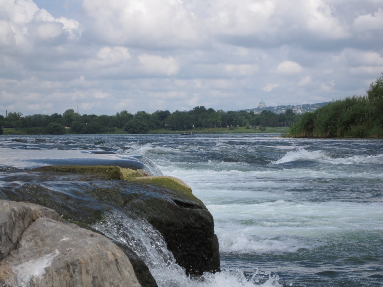 Canoeing around Montreal, Quebec and Ontario: Canoeing the Lachine ...