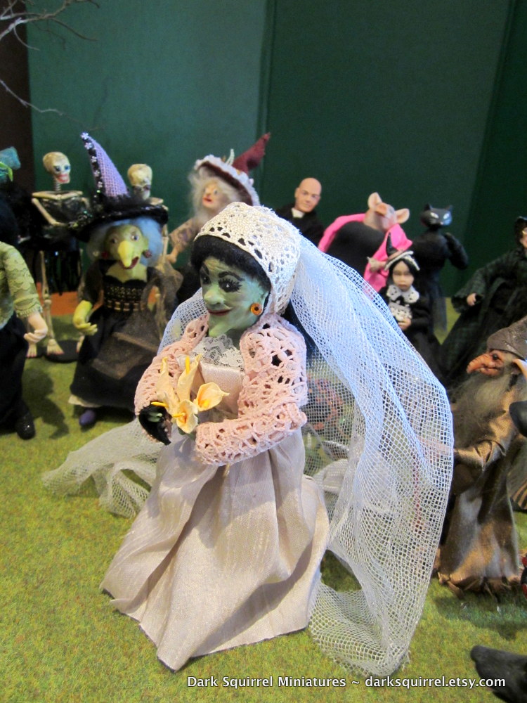 Dark Squirrel's Miniature Asylum ~: The Wedding and a winner......