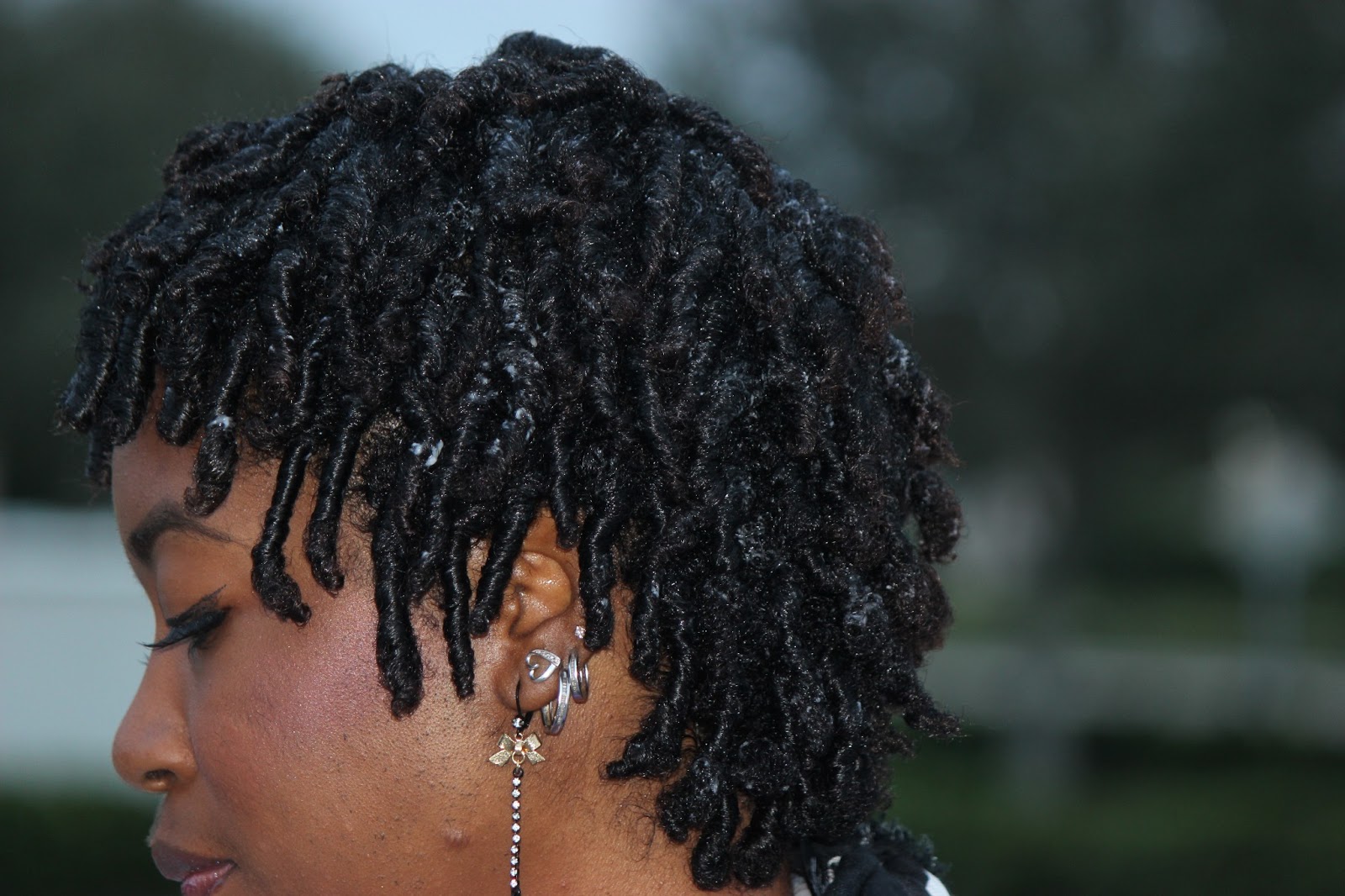 Natural Hair Tutorial: Finger Curls - FASHIONTOLIVE + FASHIONABLEFOODIVA