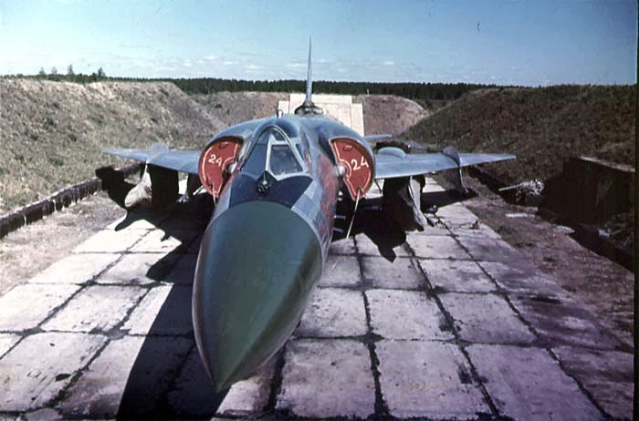 nhungdoicanh: Tupolev Tu-28 / 128 Fiddler