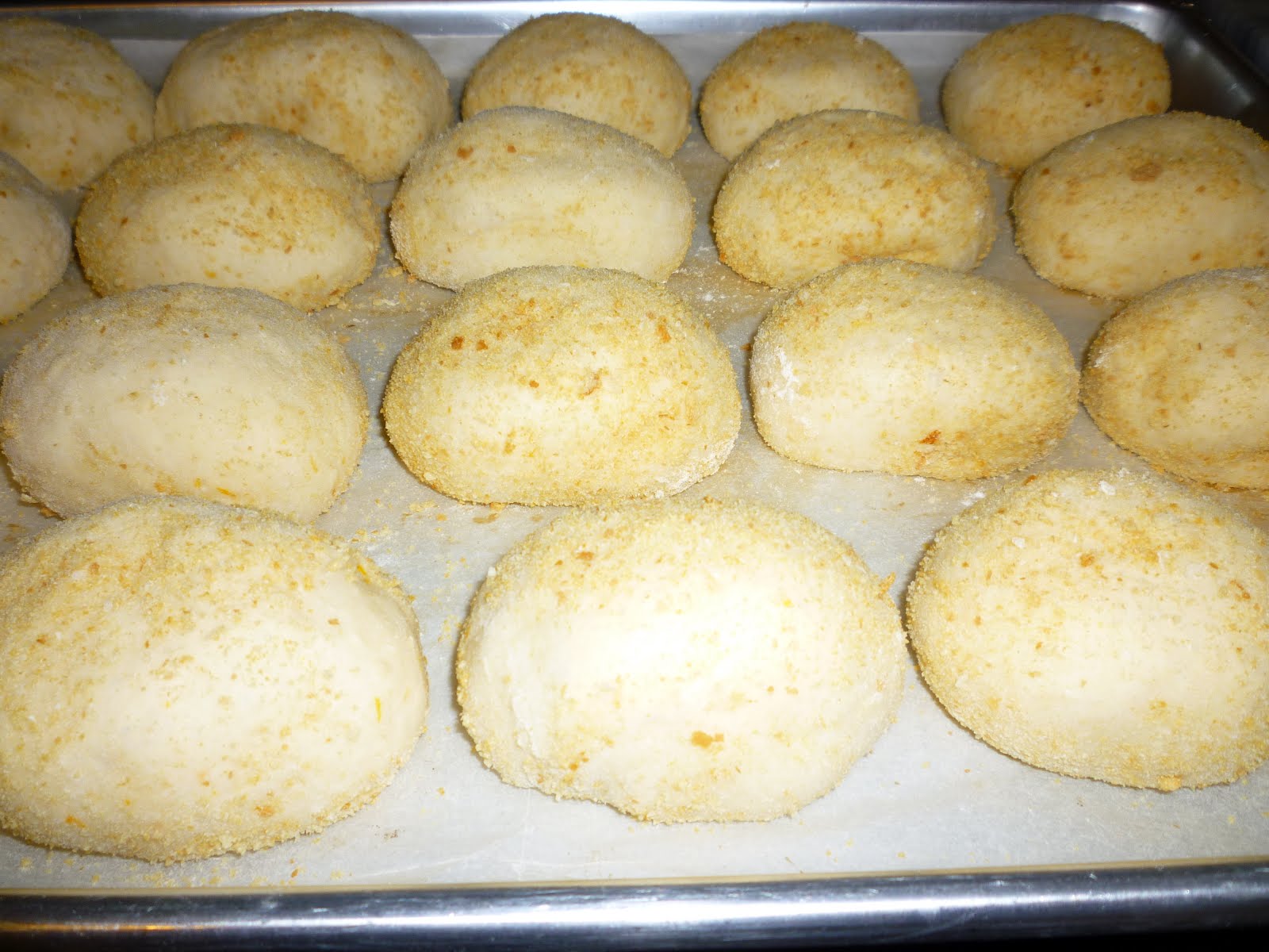 PinoyAmericanFavoriteRecipes: #341_Three-Cheese Chicken and Ham Pan de Sal