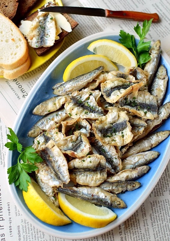 Su šaukštu aplink pasaulį: Kepti šprotai