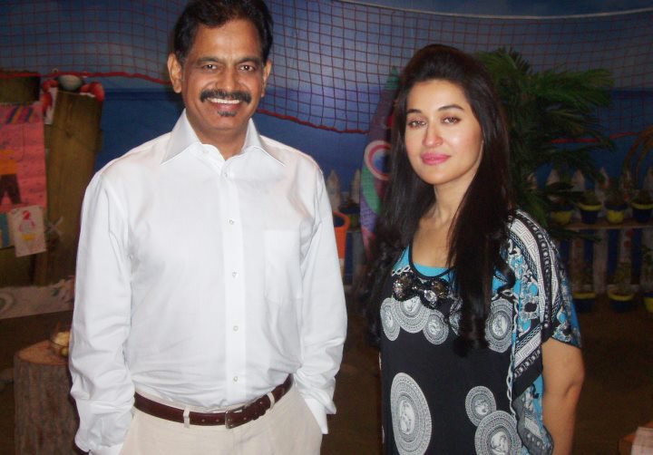 Paki Pics: Aamir Saleem Pakistani SInger Pictures And Wallpapers