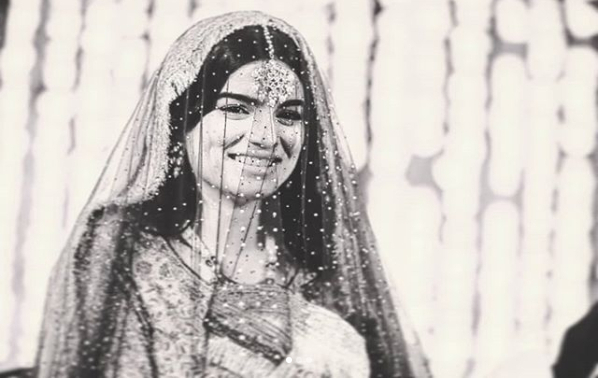 Feroze Khan & Syeda Aliza Fatima Pictures - Pk Live Info