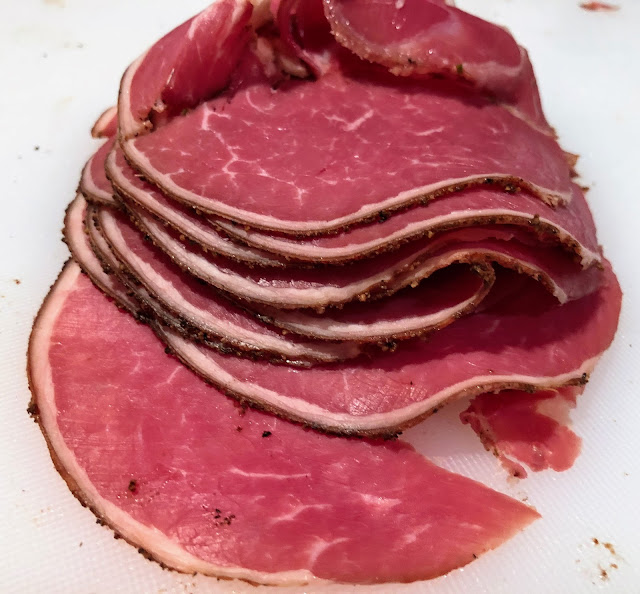 Kosher Doshers Koshcuterie {kosh-koo-tur-ee}: Lamshinke (Ham-Tasting-Lamb)
