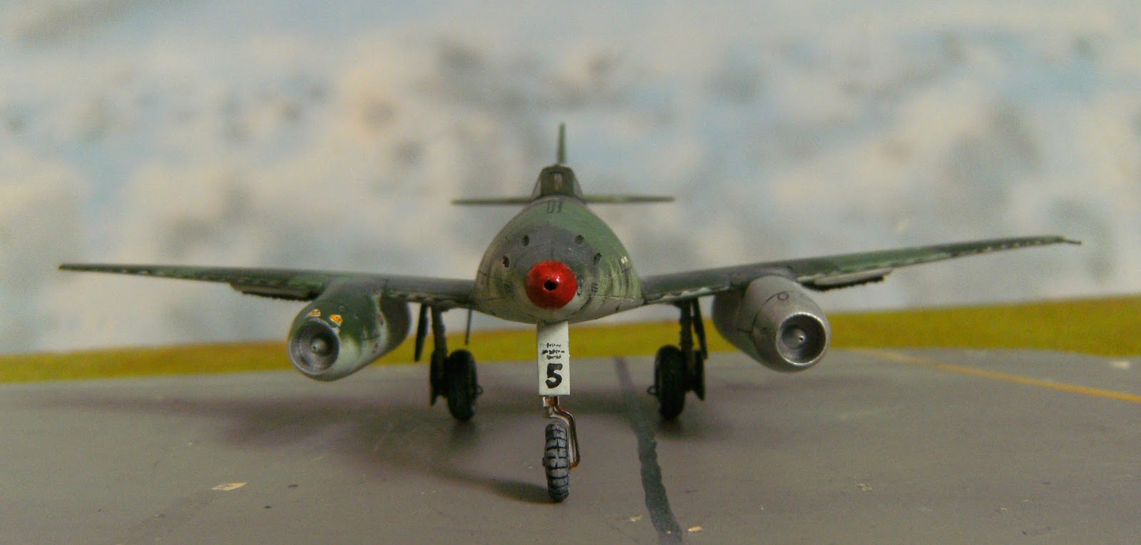 Happyscale-Modellbau: Messerschmitt Me 262 A-1A mit R4M-Raketen ...