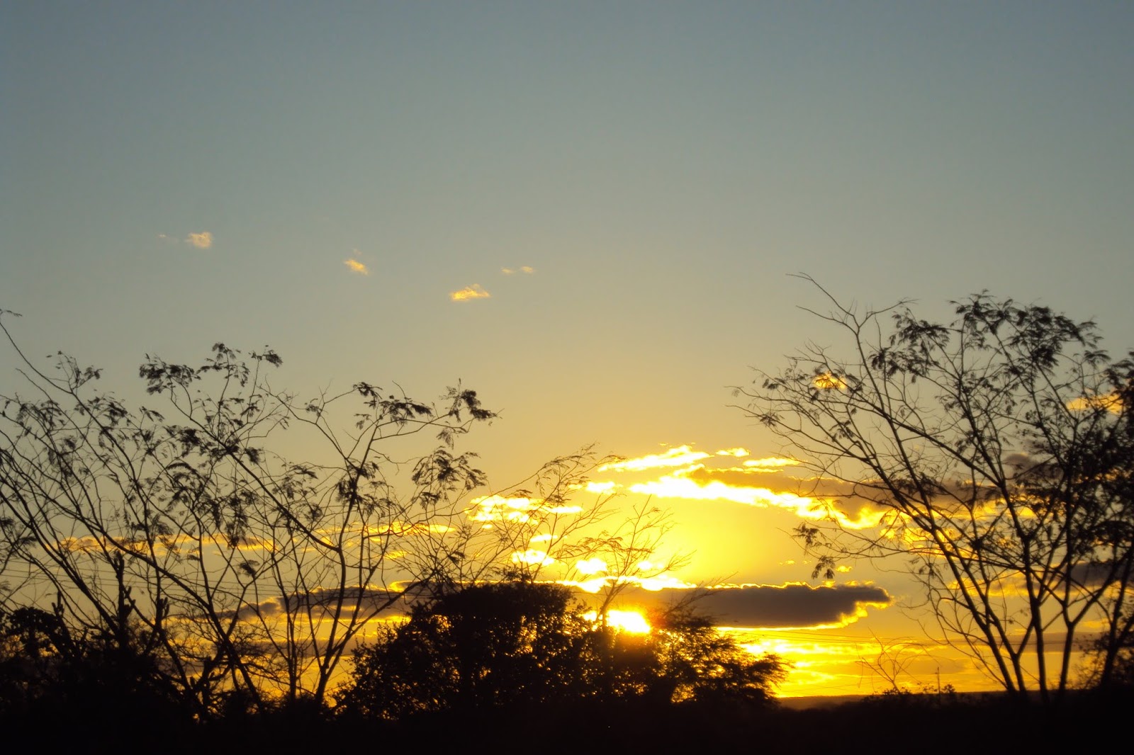 blog DOM SEVERINO: O Pôr do Sol mais lindo e encantador