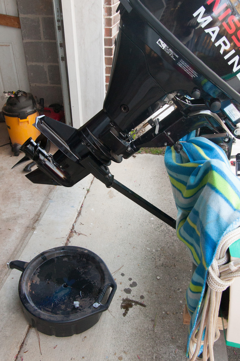 Michael's Boatbuilding Blog: Spring maintenance on the outboard motor