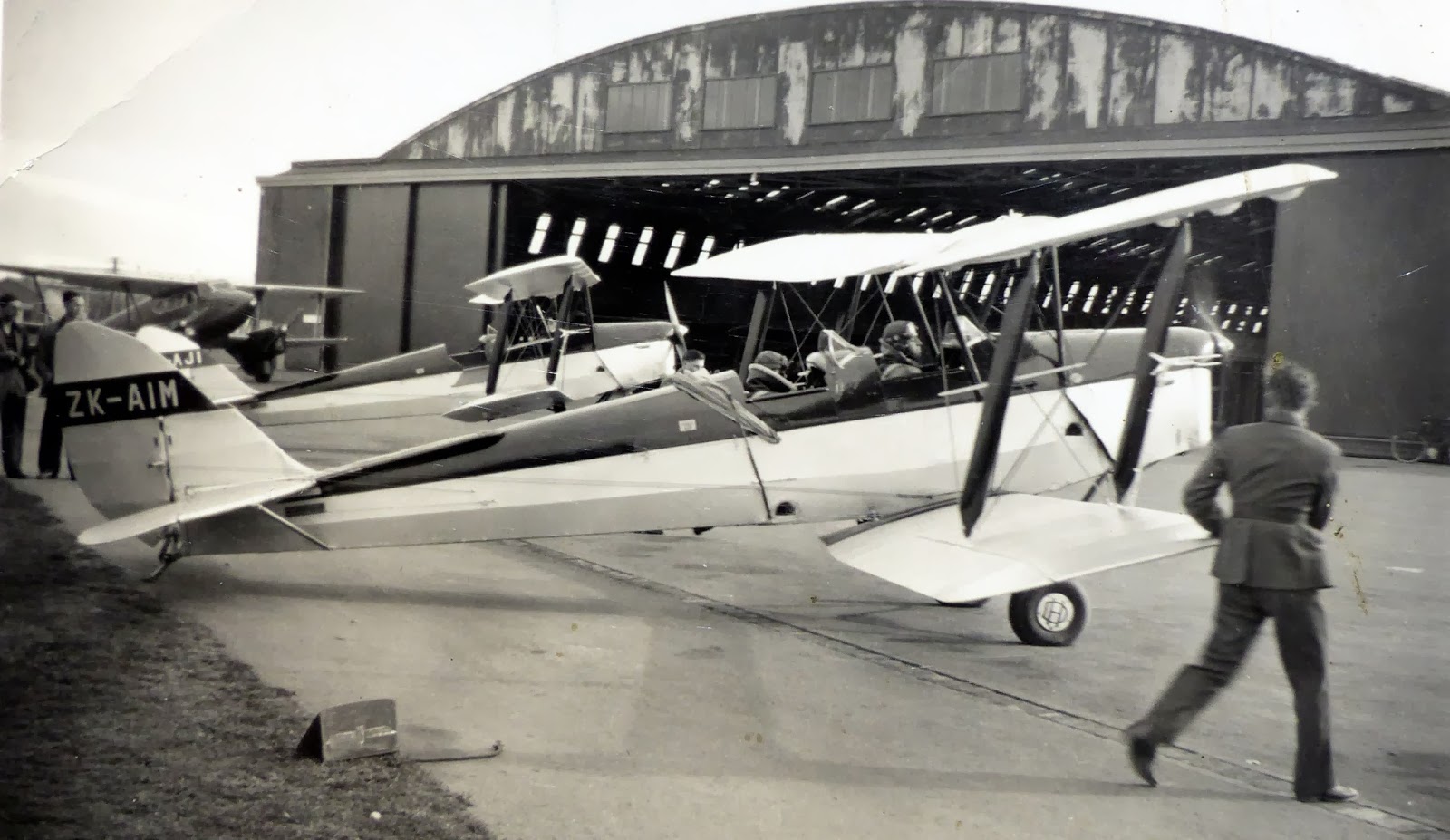 NZ Civil Aircraft: Fifty years or so ago.
