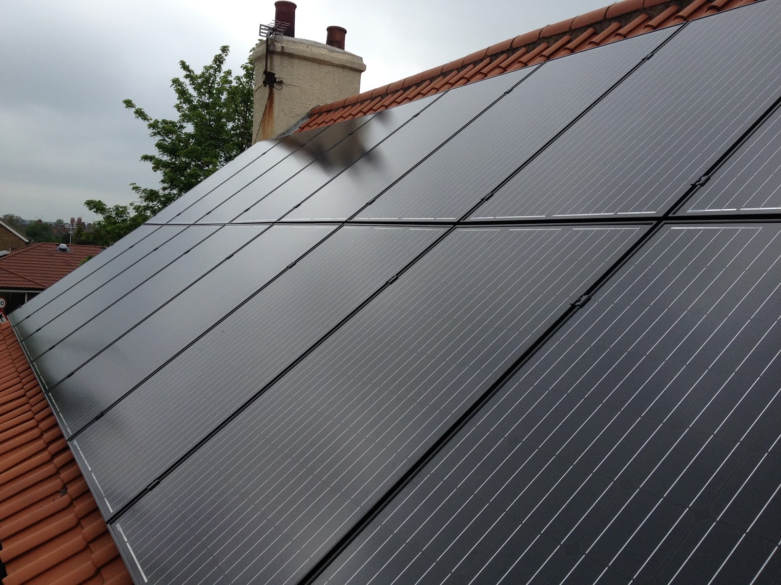 Jb Electrical and Solar Panels Mansfield Nottingham: 4kw Solar PV ...