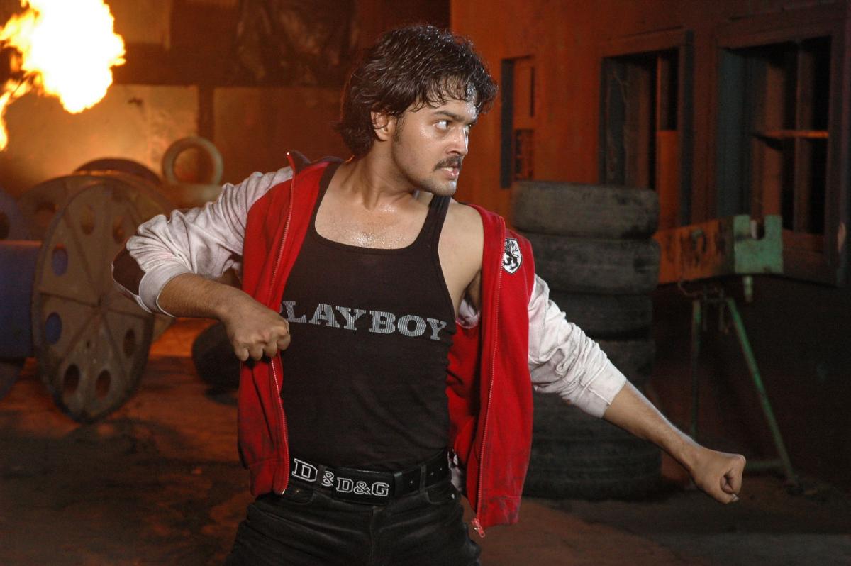 Dhool Movie Stills - Wallwoods